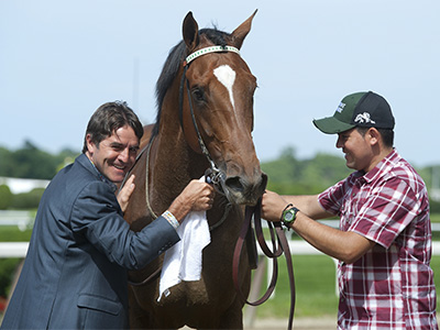 Keith Desormeaux & Texas Red - This is Horse Racing